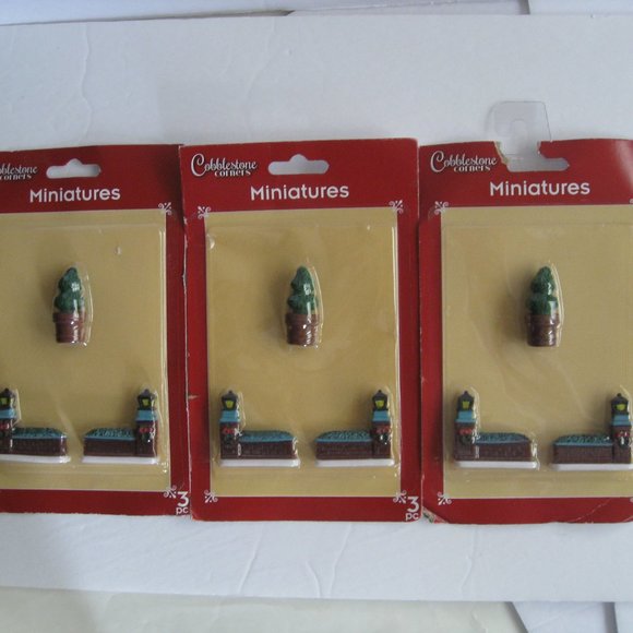 Cobblestone Corners | Holiday | 3 Cobblestone Corners Christmas ...